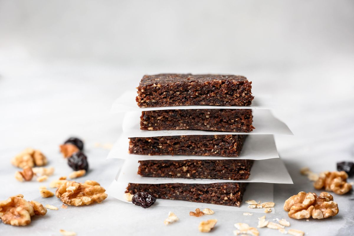 No Bake Walnut Cocoa Cherry Bars - California Walnuts India